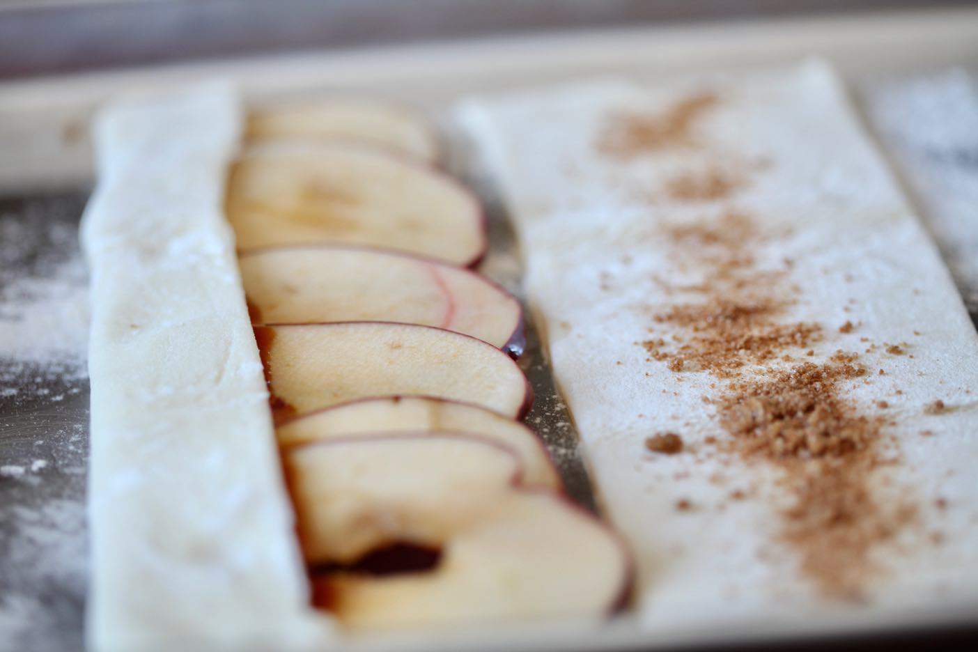 How To Make Apple Roses With Puff Pastry | Farmhouse & Blooms