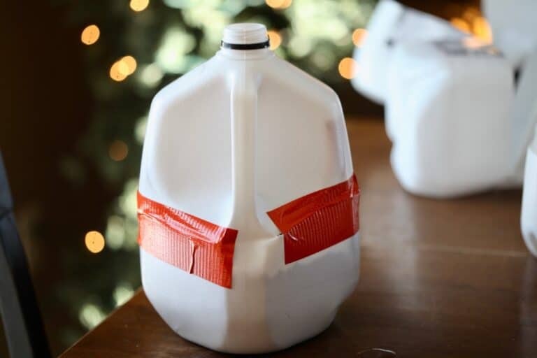 How To Grow Swamp Milkweed- Planting And Care - Farmhouse & Blooms