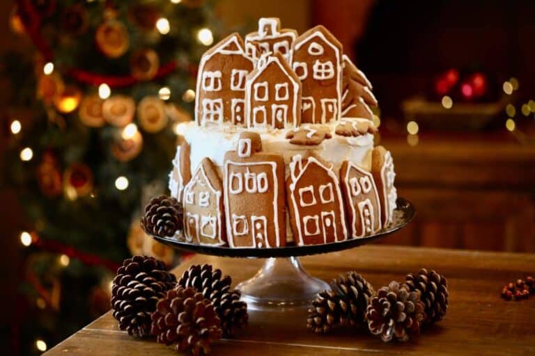 Make A Gingerbread Village- Gingerbread House Recipe - Farmhouse & Blooms